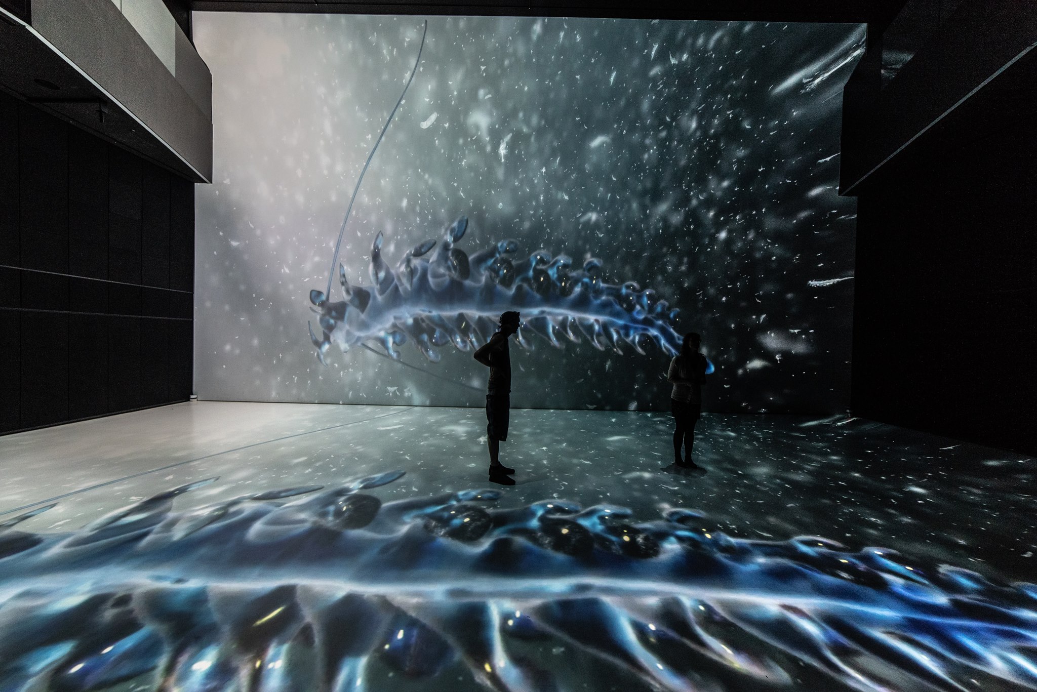 Vibrations Matter – Being in Between | UCLA Art | Sci Center + Lab